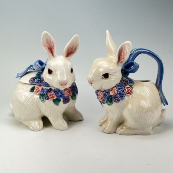 Fitz and Floyd | Kitchen | Vintage Fitz Floyd Bunny Rabbit In Roses ...